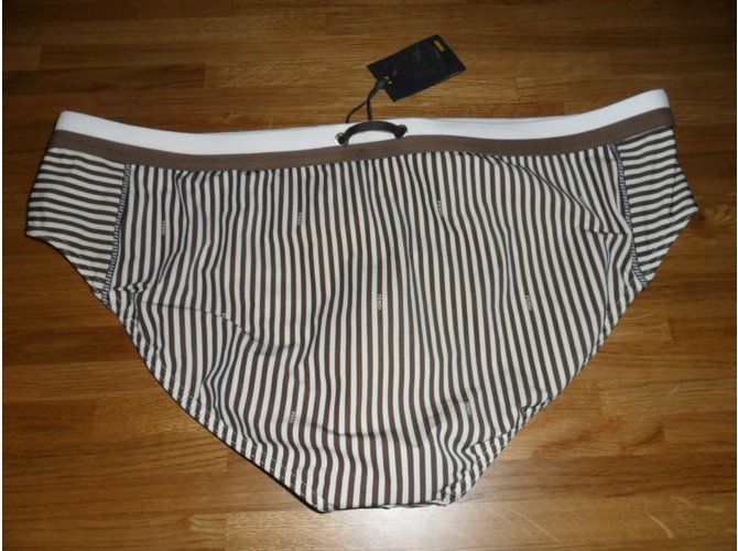 Fendi mens swim brief new Multiple colors Polyamide ref.22149 - Joli Closet