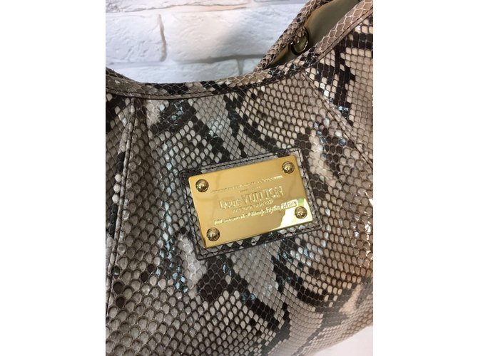 Louis Vuitton Limited Edition Python Galliera Smeralda GM Handbags ...