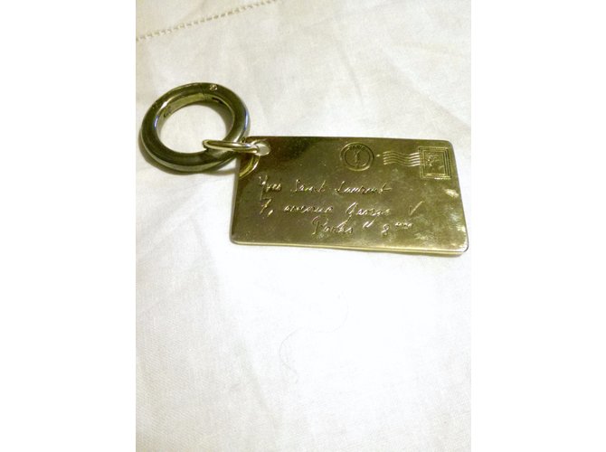 Yves Saint Laurent Bag charm Golden Metal ref.40031 - Joli Closet
