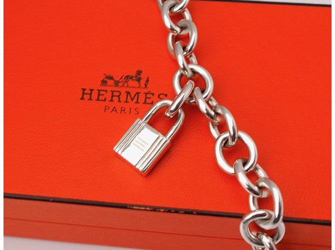 Hermès Kelly Lock Bracelet Silvery Silver ref.48112 - Joli Closet