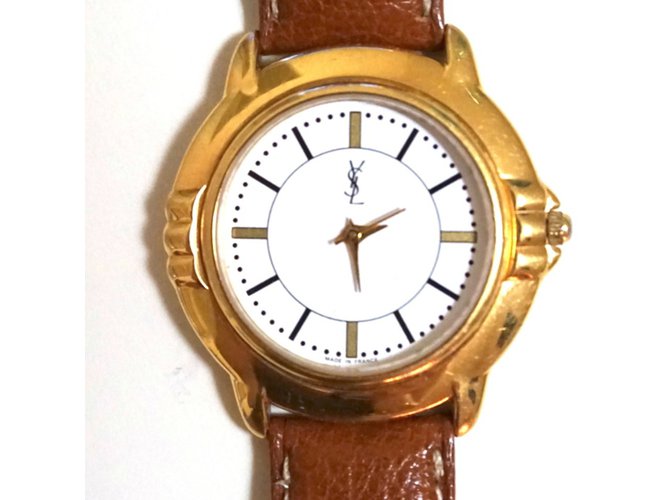 Yves Saint Laurent Fine watches Golden Gold-plated ref.67137 - Joli Closet