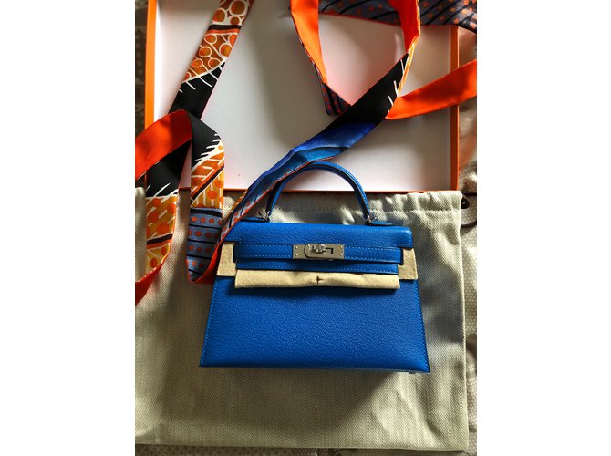 Hermès Mini Kelly Blue Leather ref.82541 - Joli Closet