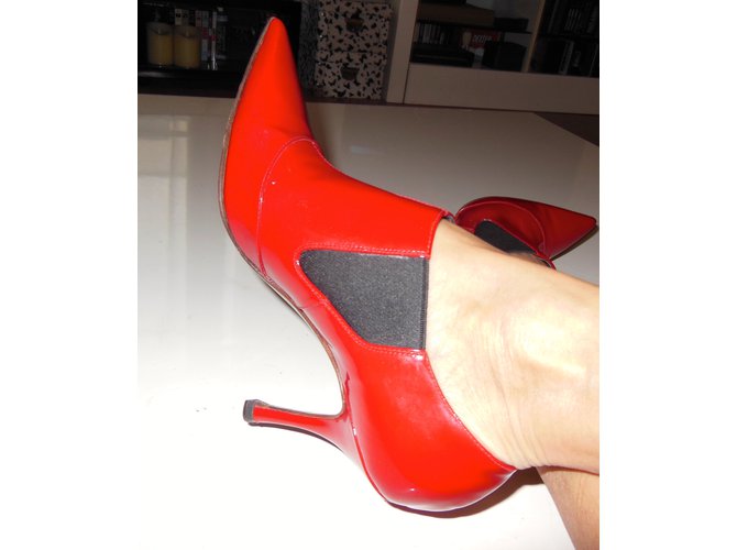 Dolce & Gabbana Bottines Cuir vernis Rouge ref.88672 - Joli Closet