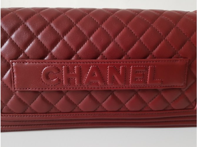 Boy Pochette Chanel Cuir Bordeaux ref.100211 - Joli Closet