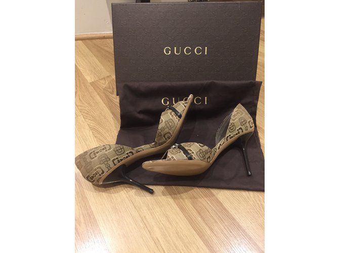 Gucci Talons Cuir Marron ref.104050 - Joli Closet