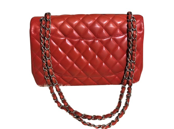 Classique Sac Chanel Jumbo Timeless Rouge en cuir d'agneau ref.105325 ...