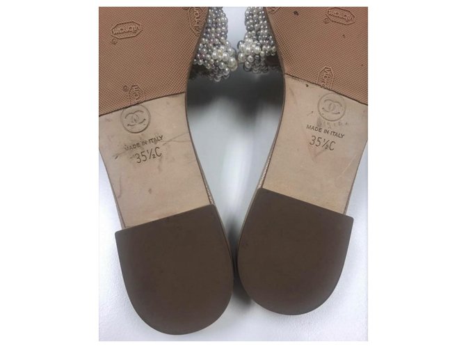 Chanel Pearl Slides slippers sandals EU 35.5 Beige Leather ref.125260 ...