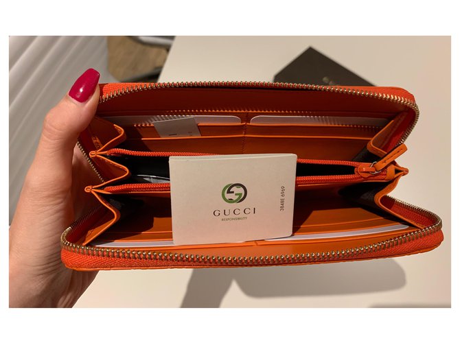 Gucci Wallets Orange Leather ref.145238 - Joli Closet