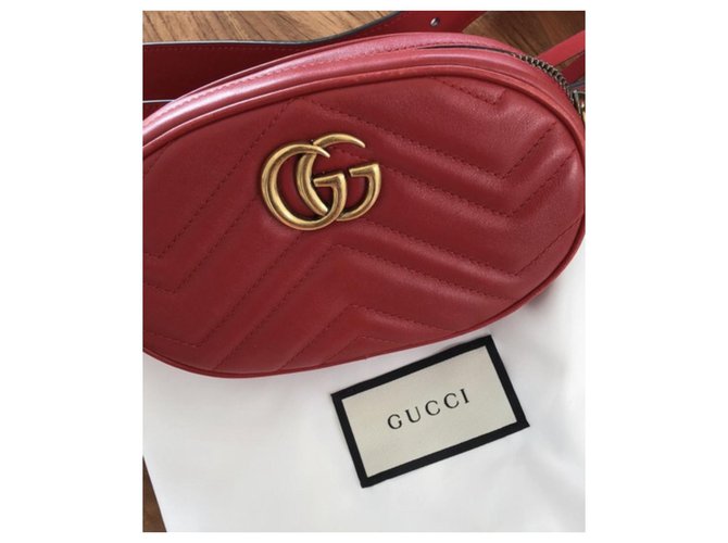 Gucci Pochette marmont Cuir Rouge ref.158185 - Joli Closet