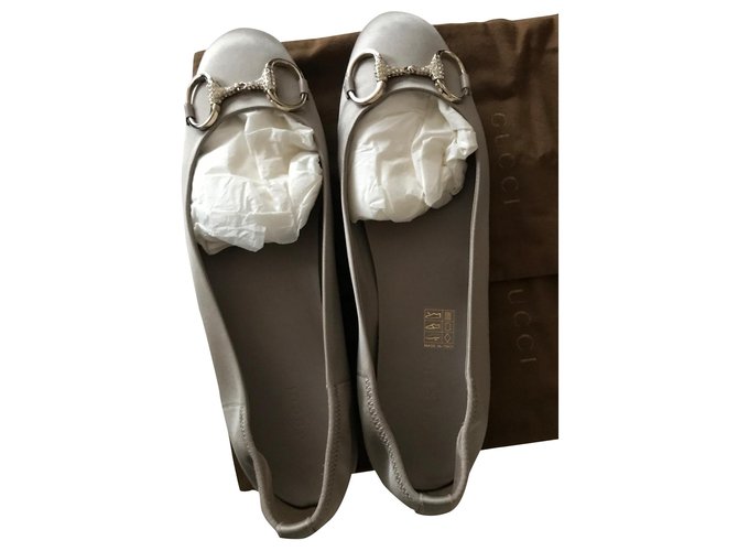 Gucci Ballerinas Grau Satin ref.164241 - Joli Closet