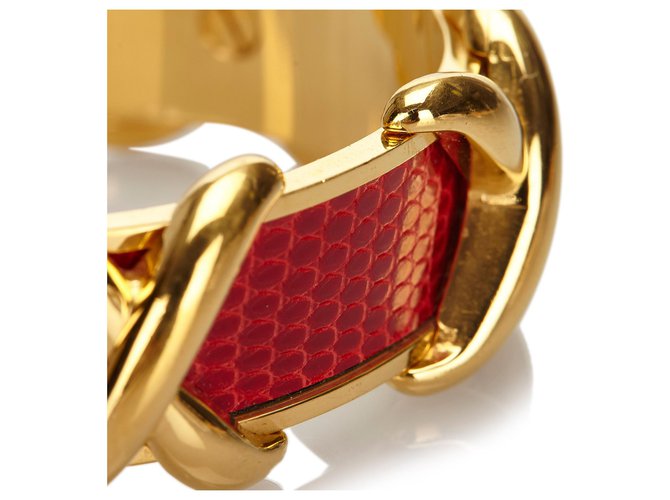 Hermès Hermes Red Leather Logo Bracelet Golden Metal ref.172879 - Joli ...