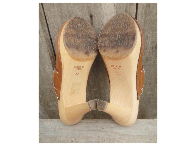 Céline hochhackige Clogs 35 Hellbraun Leder Holz ref.189559 - Joli Closet