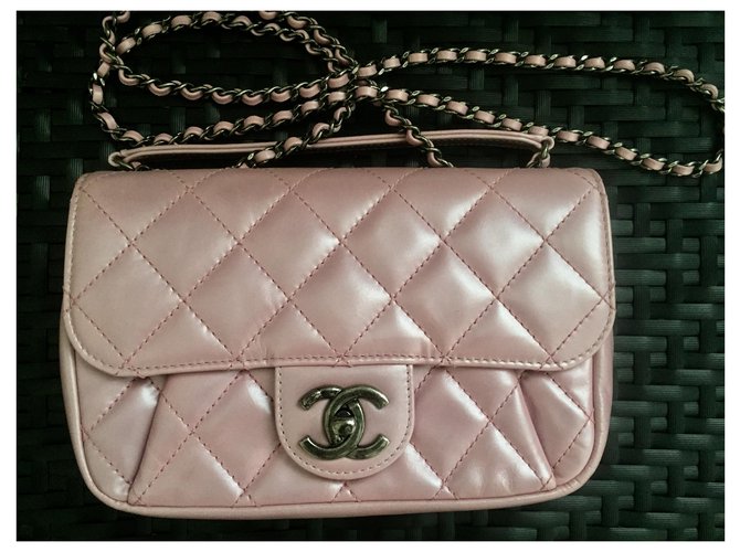 Chanel pink timeless mini bag Leather ref.195454 - Joli Closet