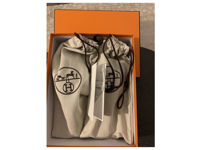 Hermès Mules Oran Hermes Caramel Leather ref.198202 - Joli Closet