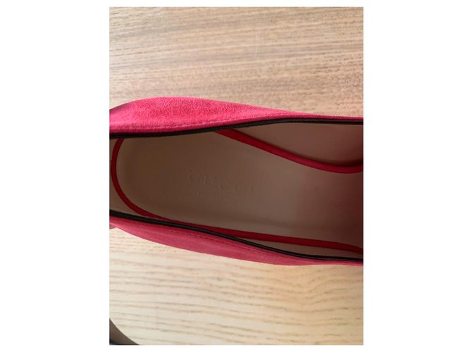 Gucci Talons Nubuck Fuschia ref.209134 - Joli Closet
