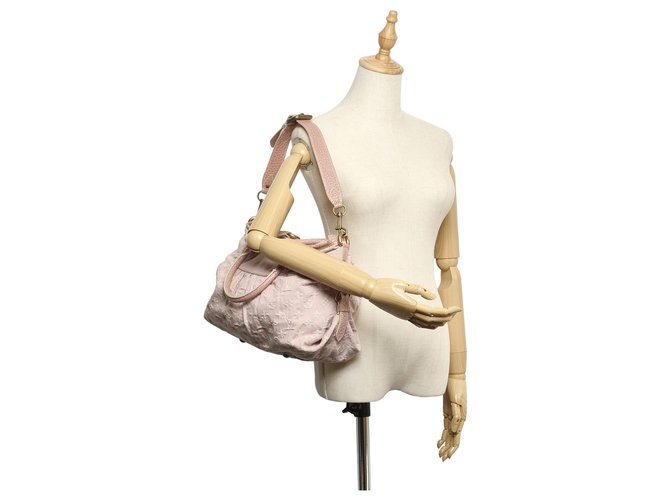 Louis Vuitton Rose Monogram Denim Neo Cabby MM Cuir Jean Veau façon ...