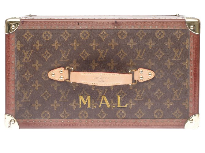 Superb and Rare Louis Vuitton chest of drawers in monogram canvas with ...