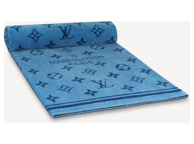 Louis Vuitton LV beach towel new Blue Cotton ref.292281 - Joli Closet