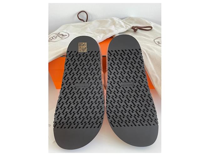 Hermès Chypre Shearling Sandals Pink Suede ref.393258 - Joli Closet