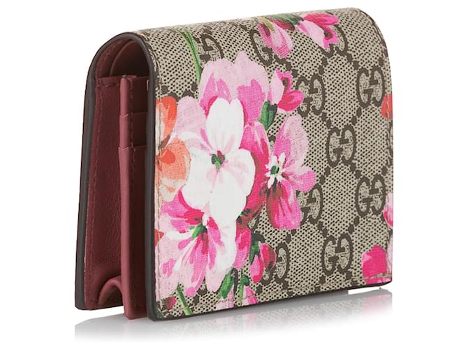 Gucci Brown GG Supreme Blooms Bifold Wallet Multiple colors Beige ...