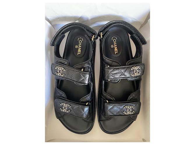Chanel Dad Sandals Black Leather ref.606416 - Joli Closet