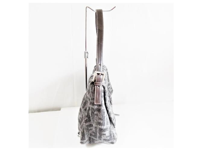 Fendi Mamma Baguette Grey Wool ref.857332 - Joli Closet