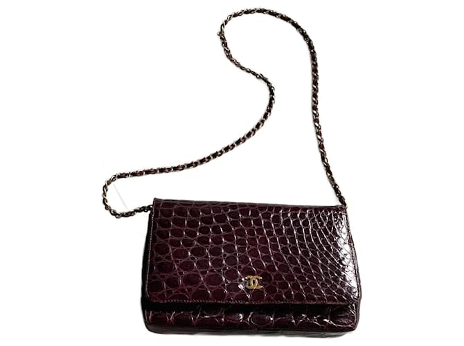 Timeless Classic Chanel bag in plum crocodile Dark red Exotic leather ...