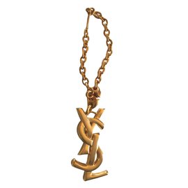 Second hand Yves Saint Laurent Bag charms - Joli Closet