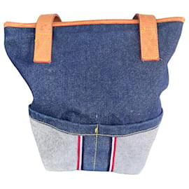 Second hand Evisu Women Bags - Joli Closet