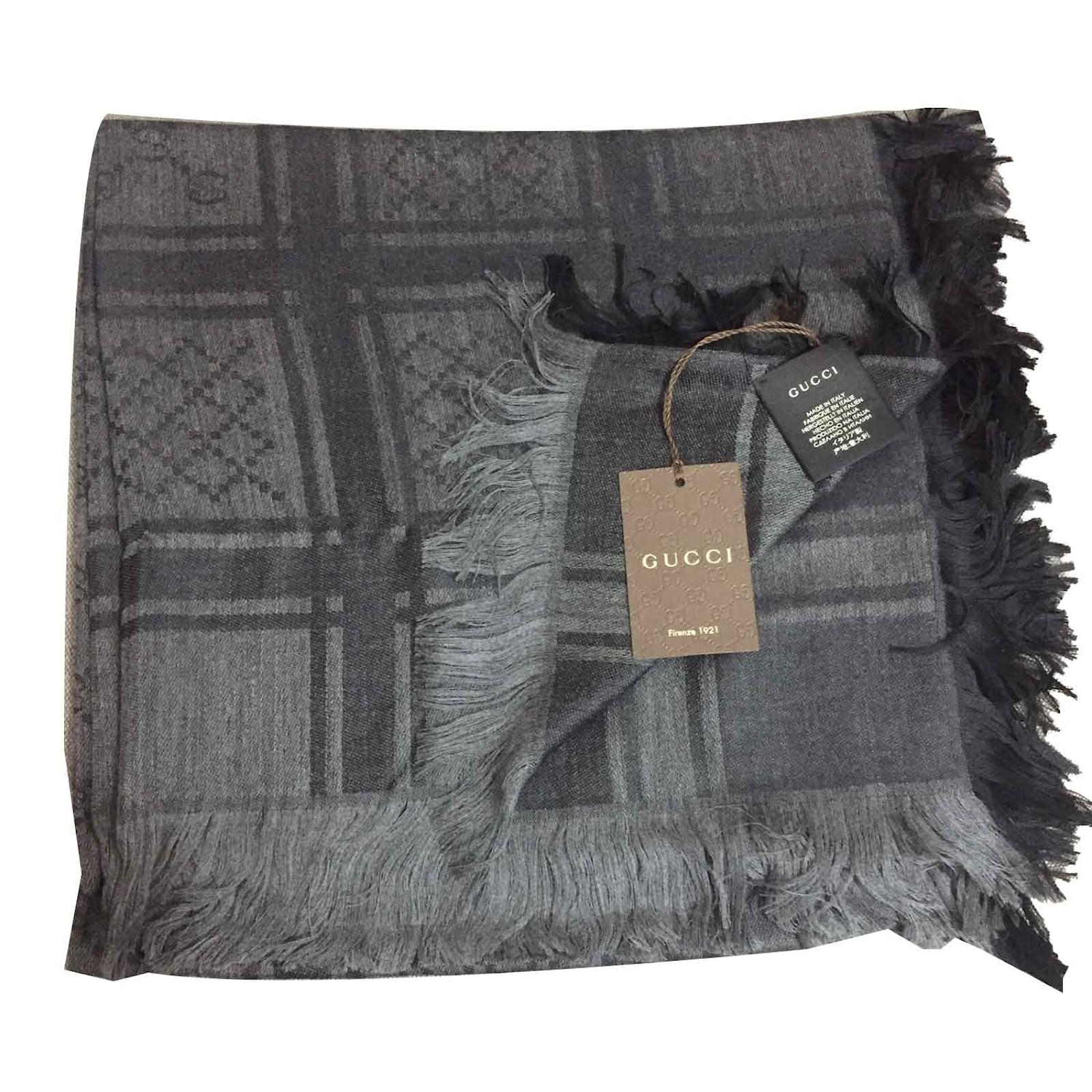 Gucci Monogram stole Black Wool ref.101001 - Joli Closet