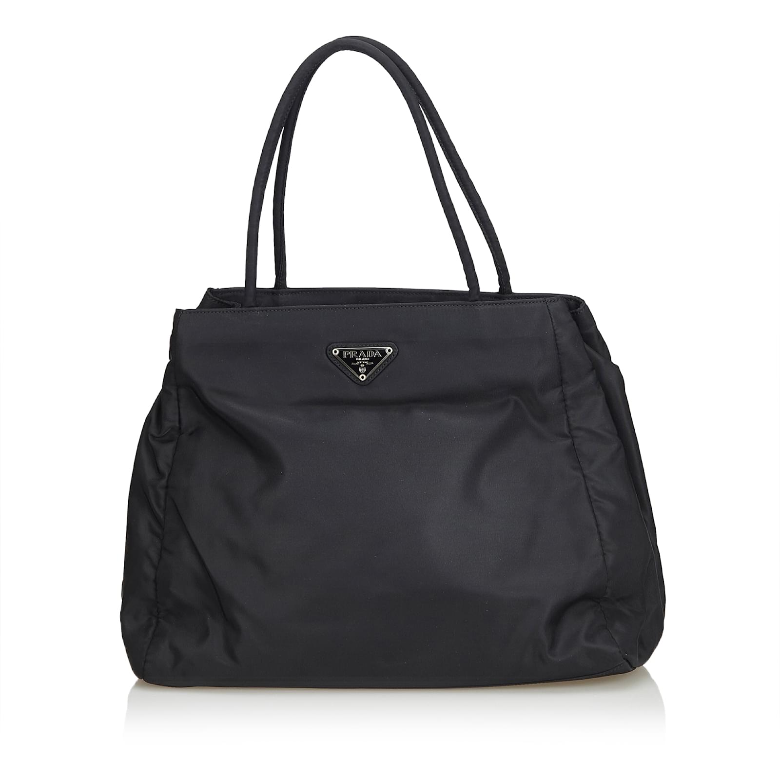 Prada Sac cabas en nylon Tissu Noir ref.103263 - Joli Closet