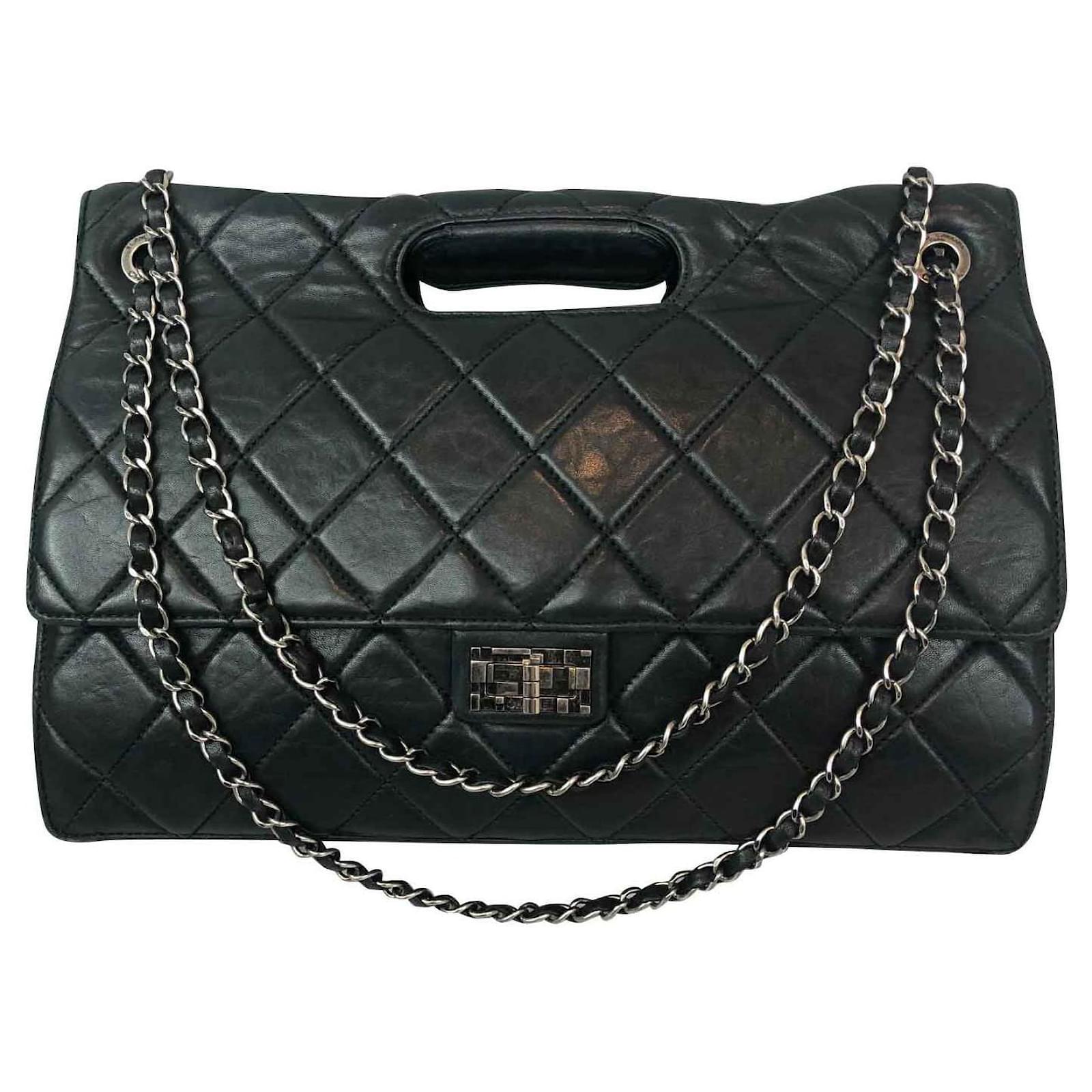 Chanel Reissue Black Leather ref.123807 - Joli Closet