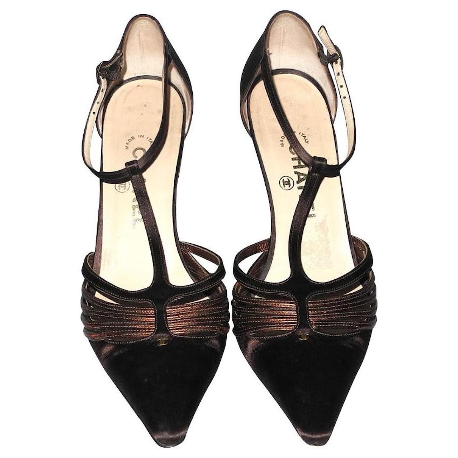 Chanel Heels Chocolate Leather Satin ref.129597 - Joli Closet