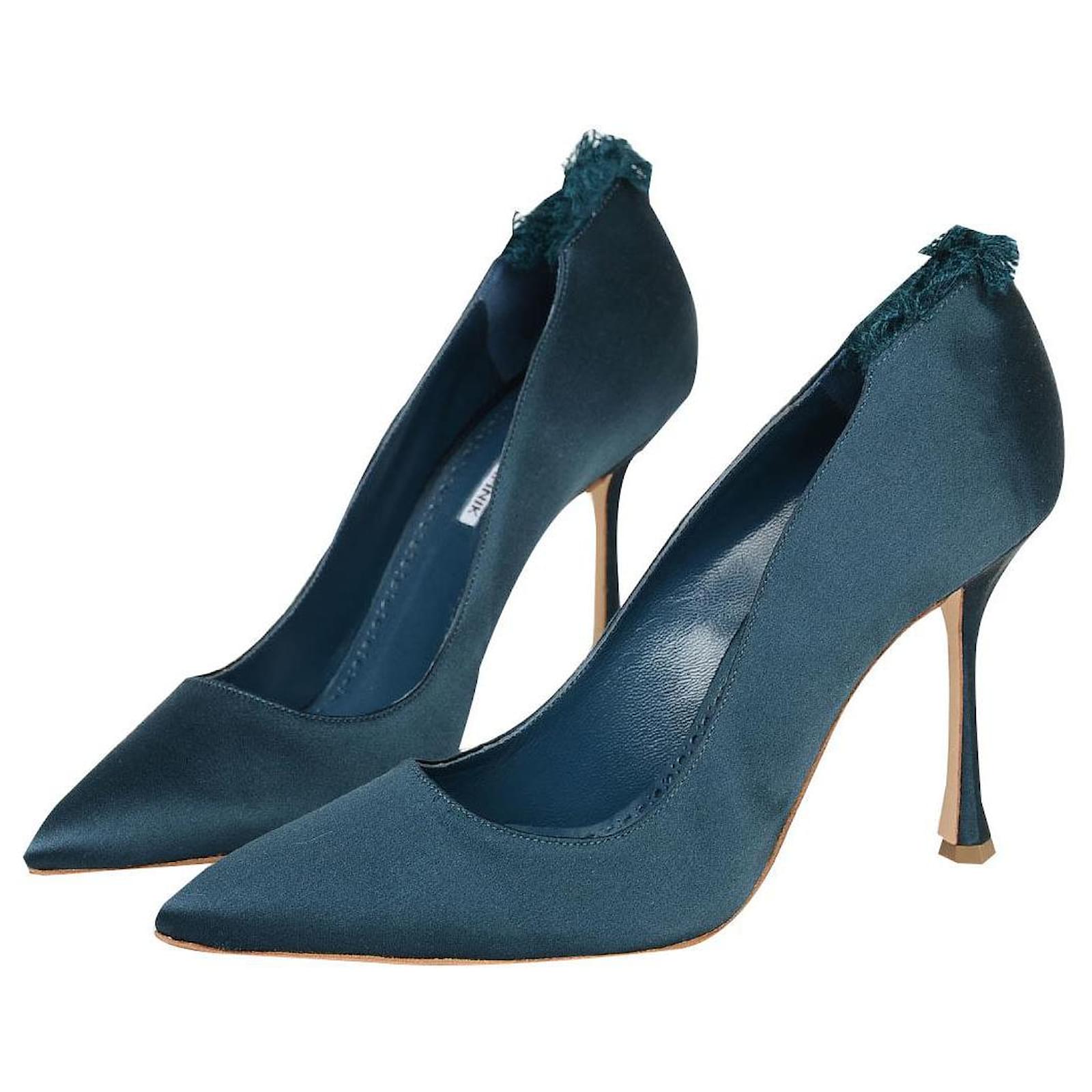 Chaussures Manolo Blahnik neuves Satin Bleu ref.139437 - Joli Closet