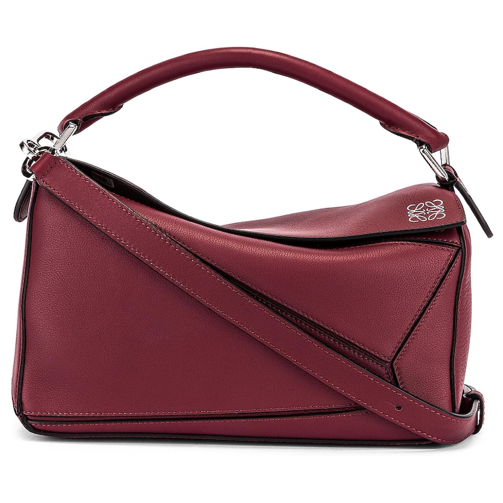 Loewe Small puzzle Dark red Leather ref.149874 - Joli Closet