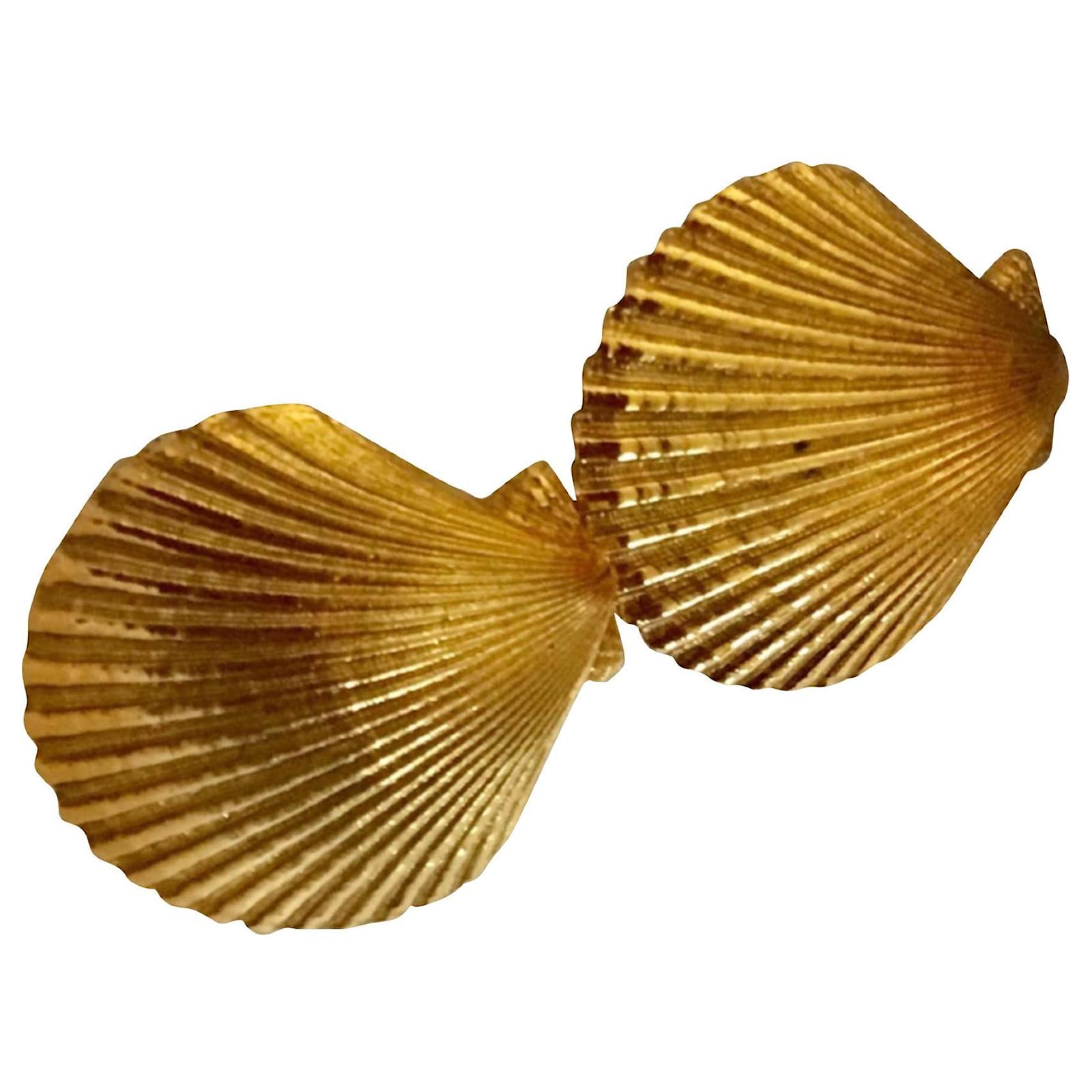 Yves Saint Laurent SAINT JACQUES SHELL CLIPS (Sold) - Joli Closet