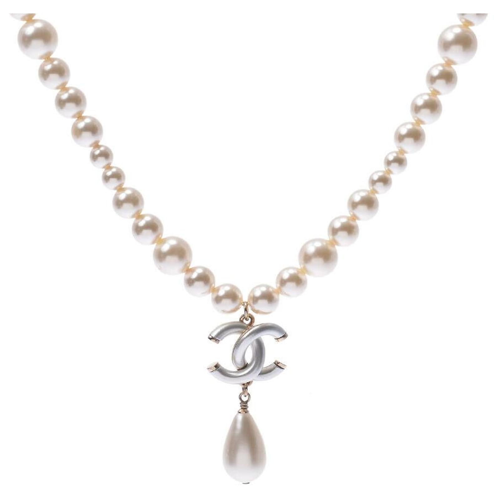 Chanel COCO Mark Perle Beige ref.189163 - Joli Closet