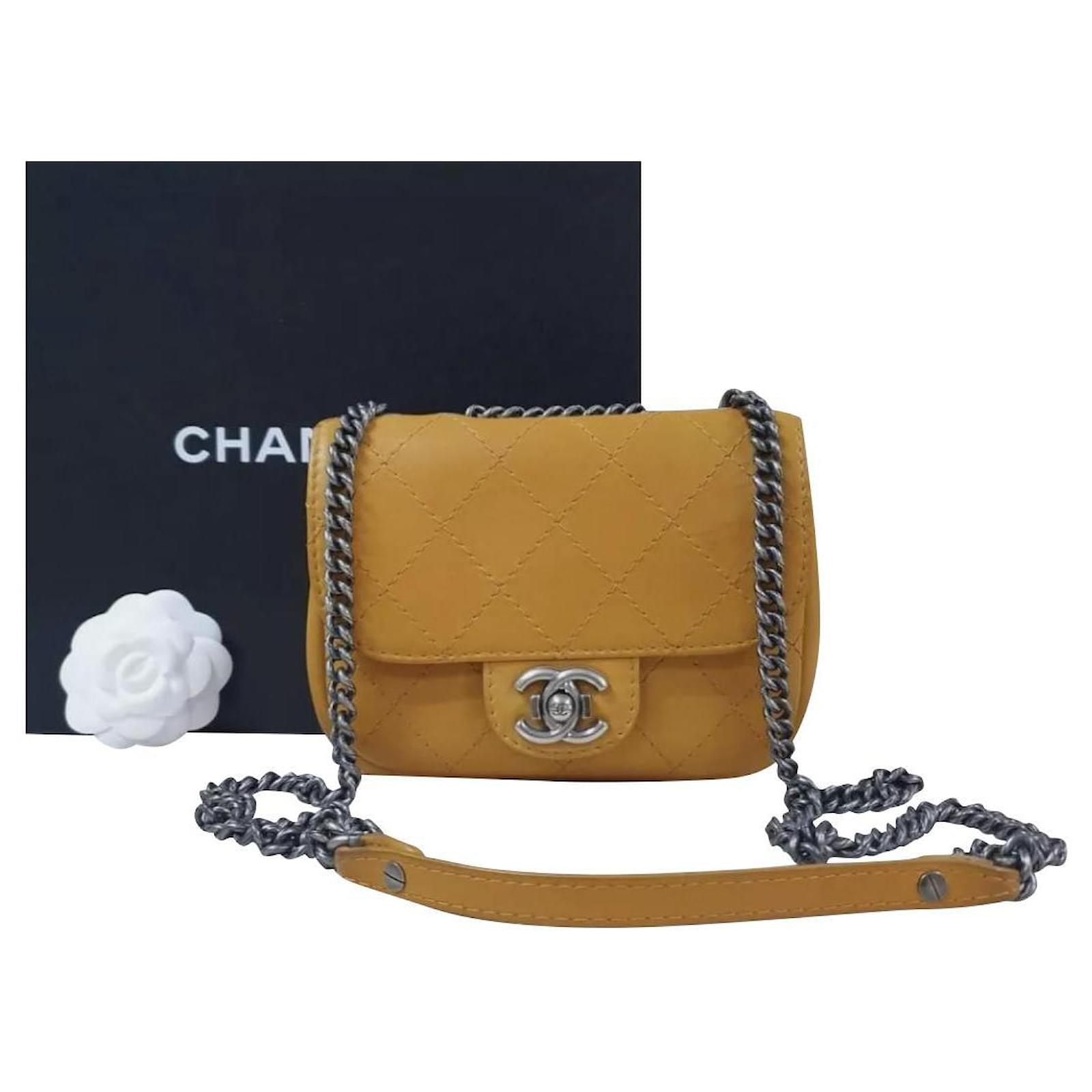 Chanel Paris Dallas Mini Flap Bag Orange Leather ref.225214 - Joli Closet