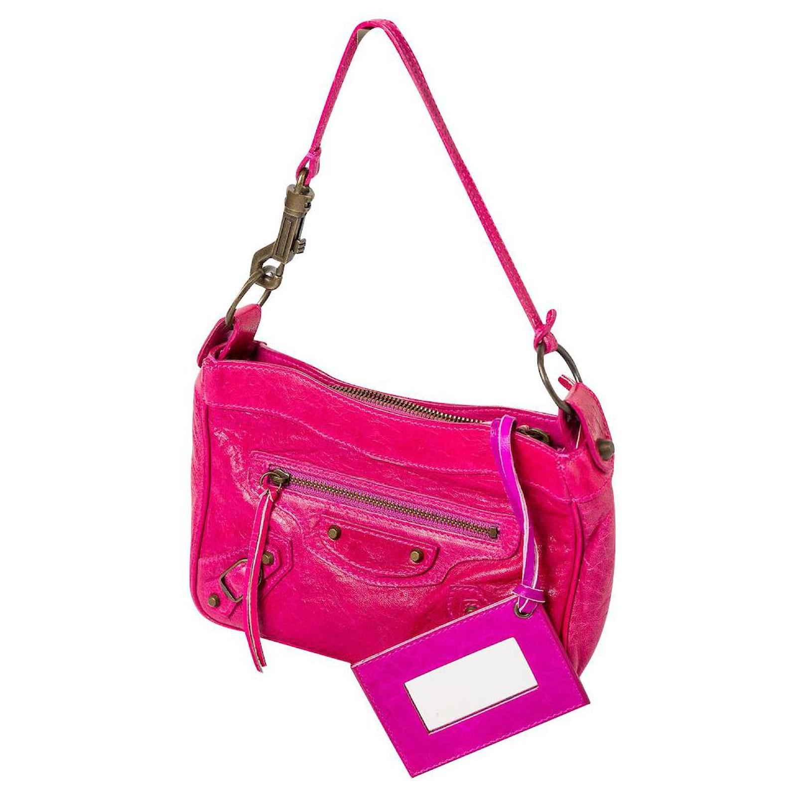 Balenciaga trendy shoulder bag Fuschia Leather ref.232355 - Joli Closet