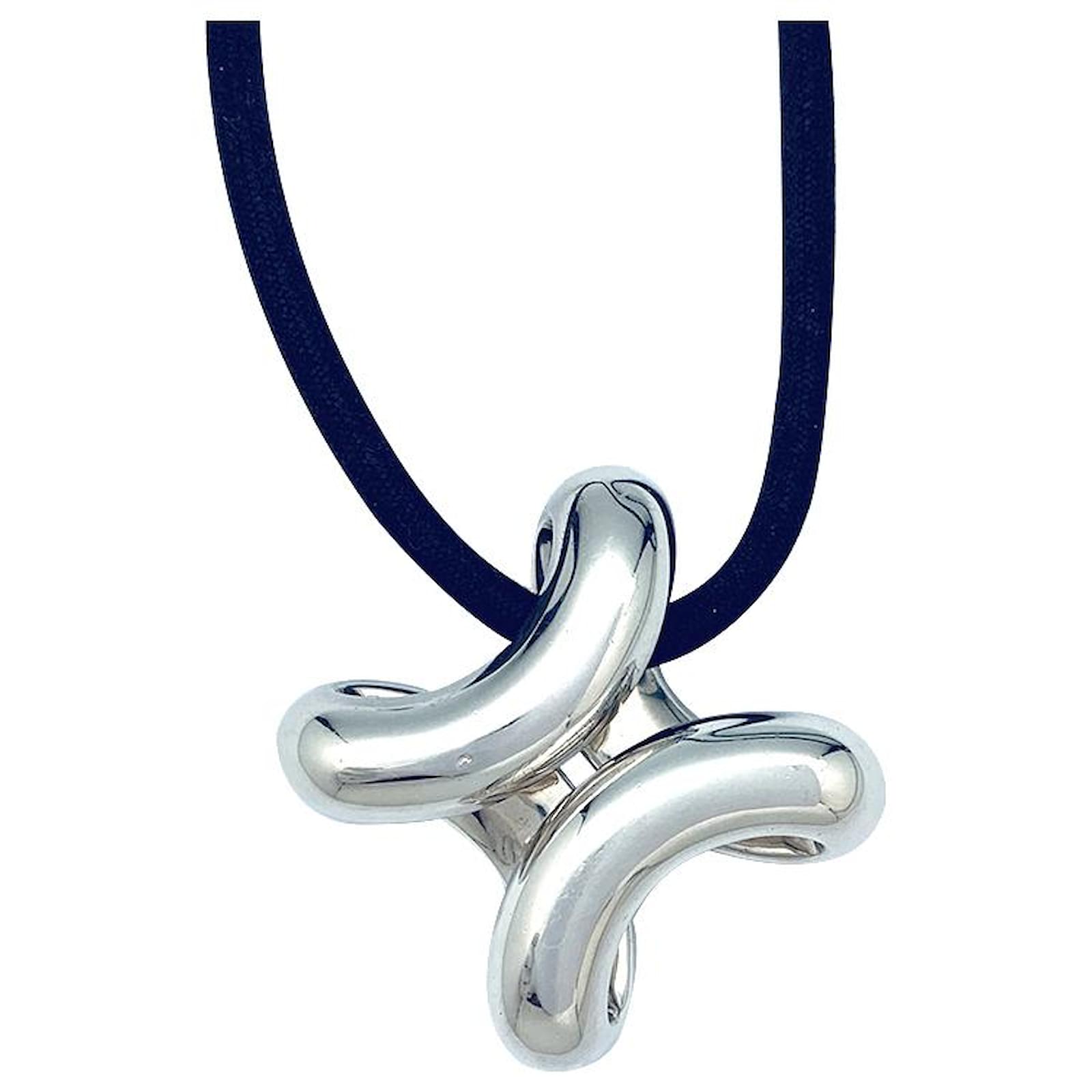 Hermès "Lima" necklace in silver. ref.246135 - Joli Closet