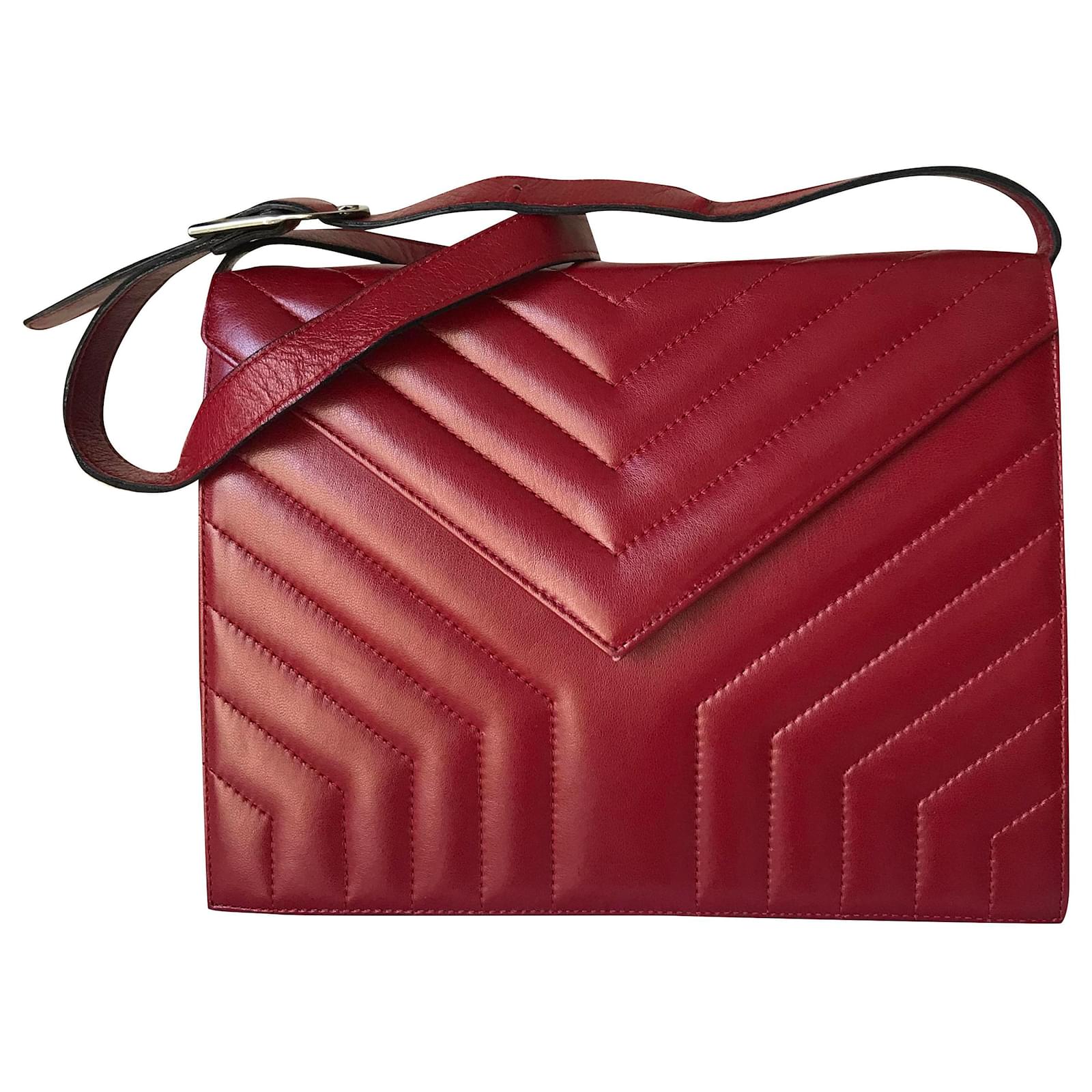 Yves Saint Laurent ENVELOPE Red Lambskin ref.264157 - Joli Closet