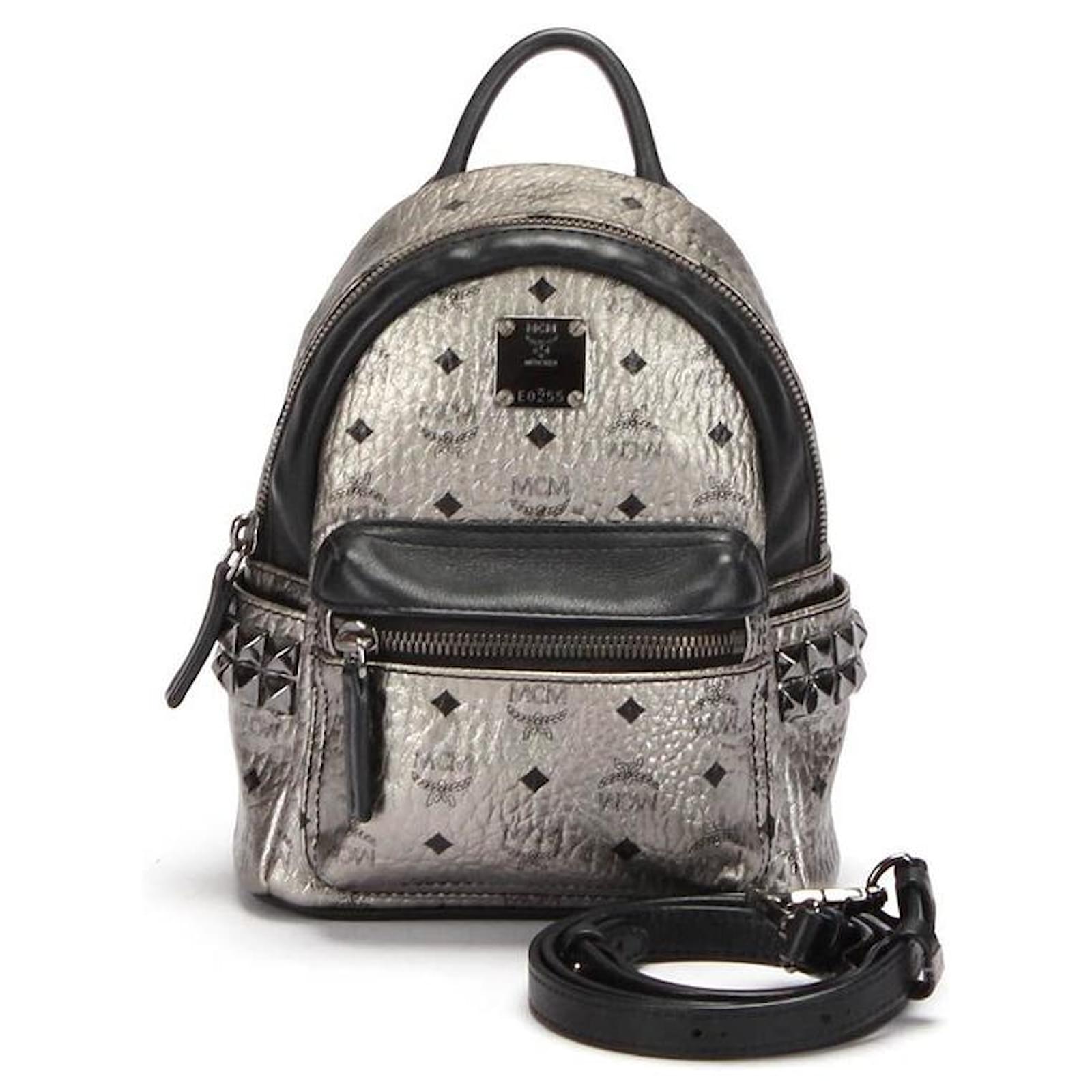 MCM Rucksack Backpack in Metallic | Silver Silvery Cloth ref.354578 ...