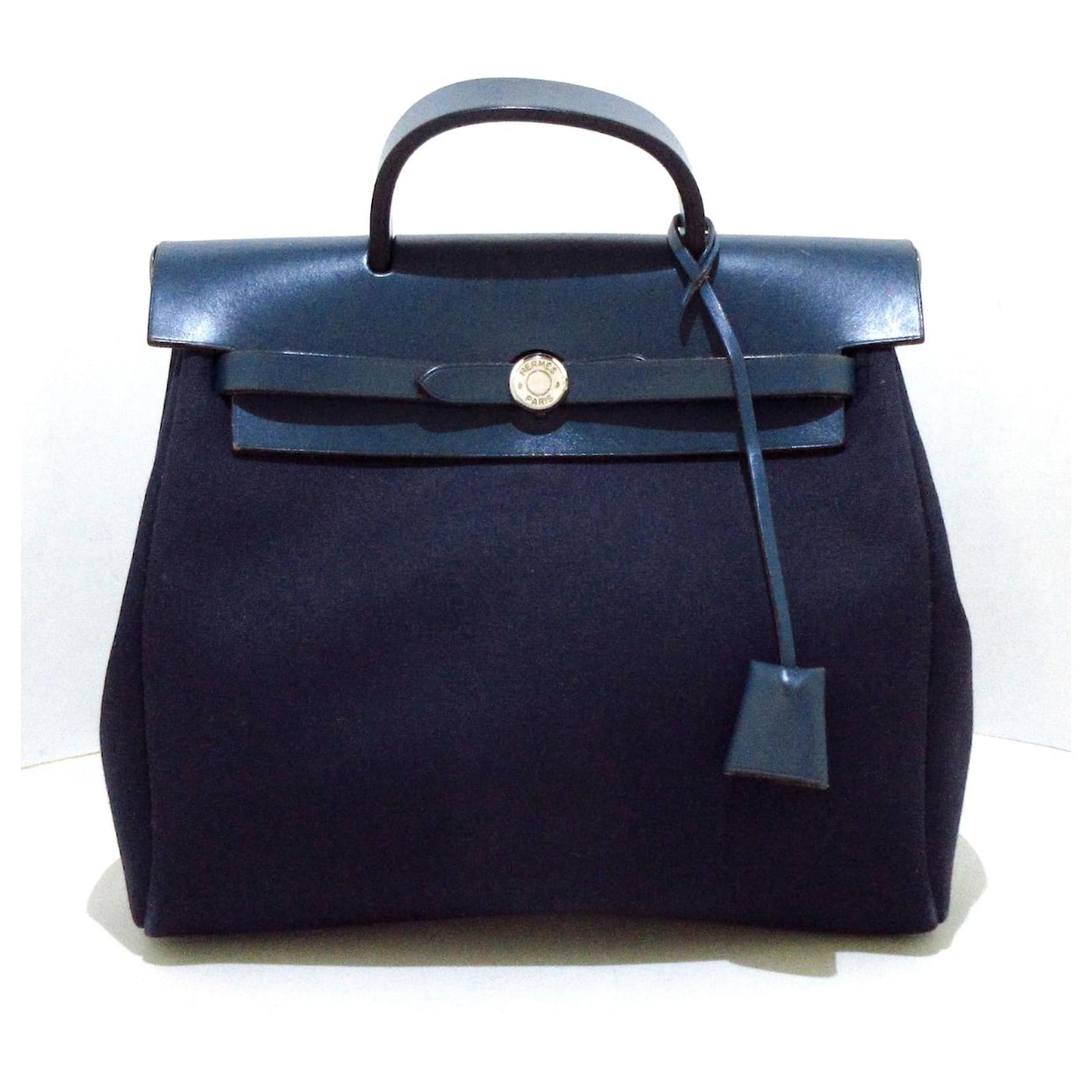 Hermès Backpack Navy blue Cloth ref.363515 - Joli Closet