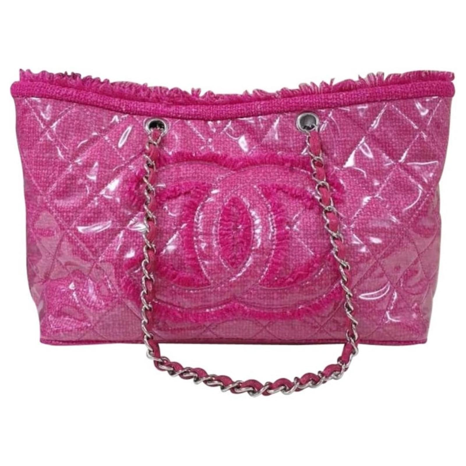 Chanel Pink Tweed Quilted Vinyl Medium Shoulder Tote Bag ref.391827 ...