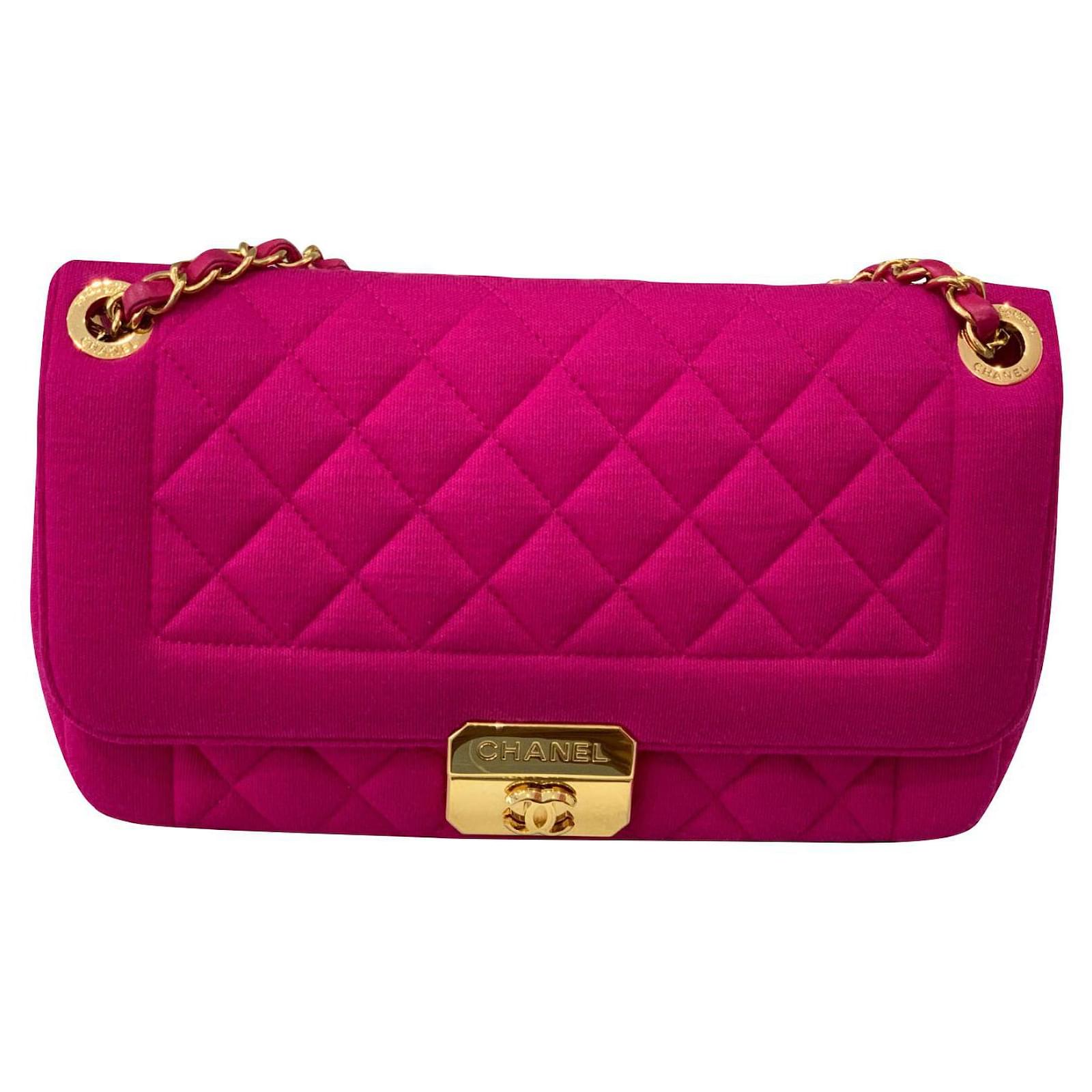 Chanel media Fuschia Cloth ref.394897 - Joli Closet