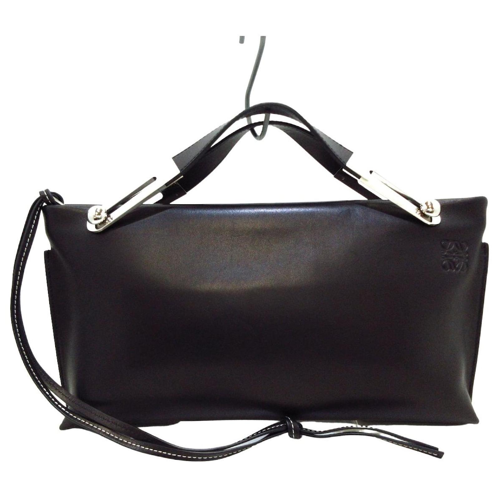 Loewe Sac à main Cuir Noir ref.399652 - Joli Closet