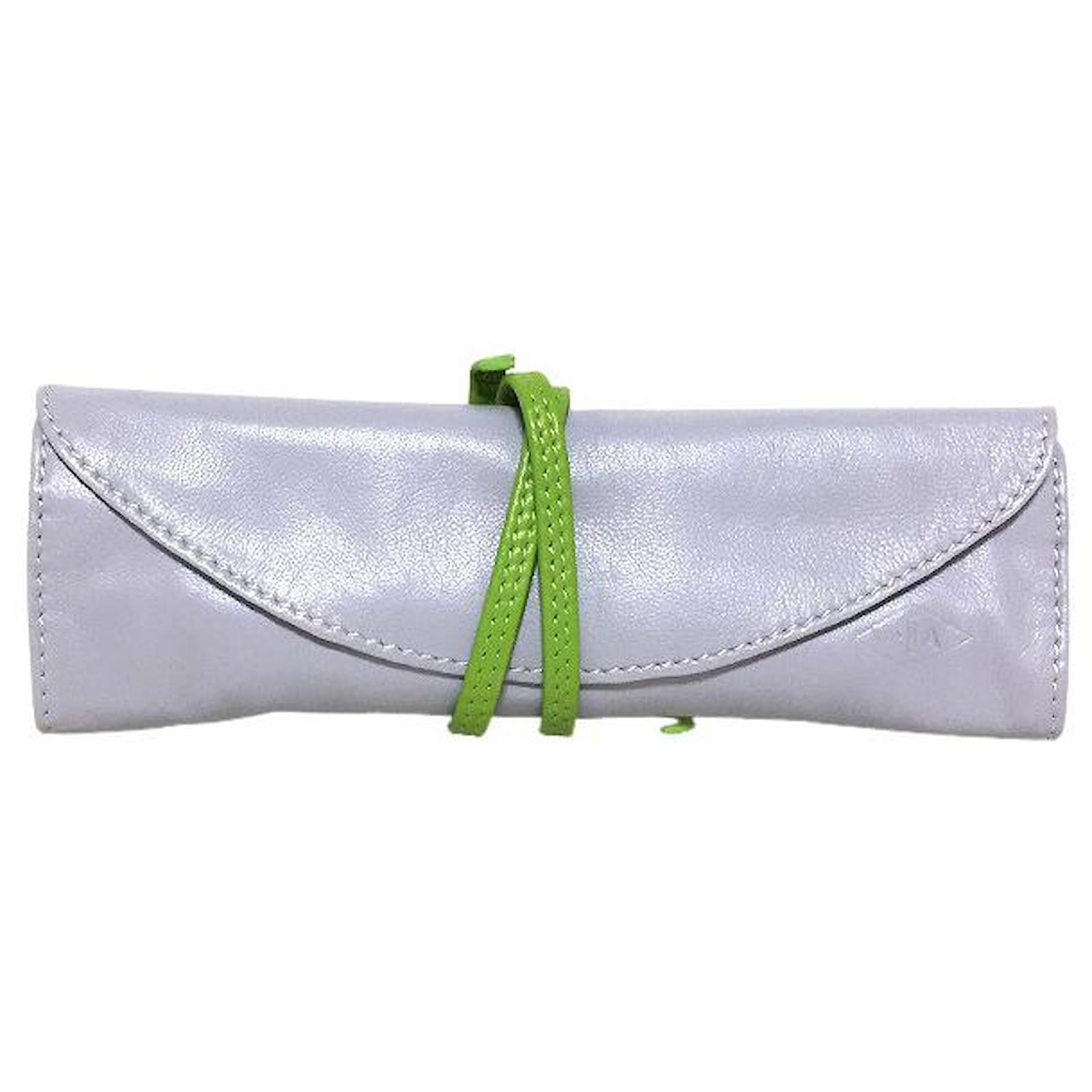 Van Cleef & Arpels Wallet Purple Leather ref.411609 - Joli Closet