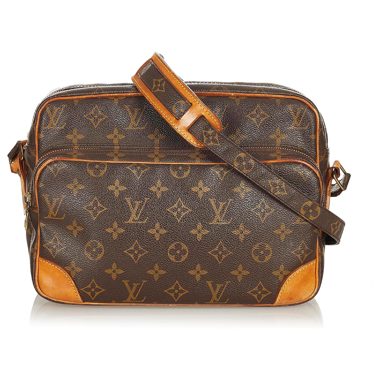 Louis Vuitton Brown Monogram Nile Leather Cloth ref.422464 - Joli Closet