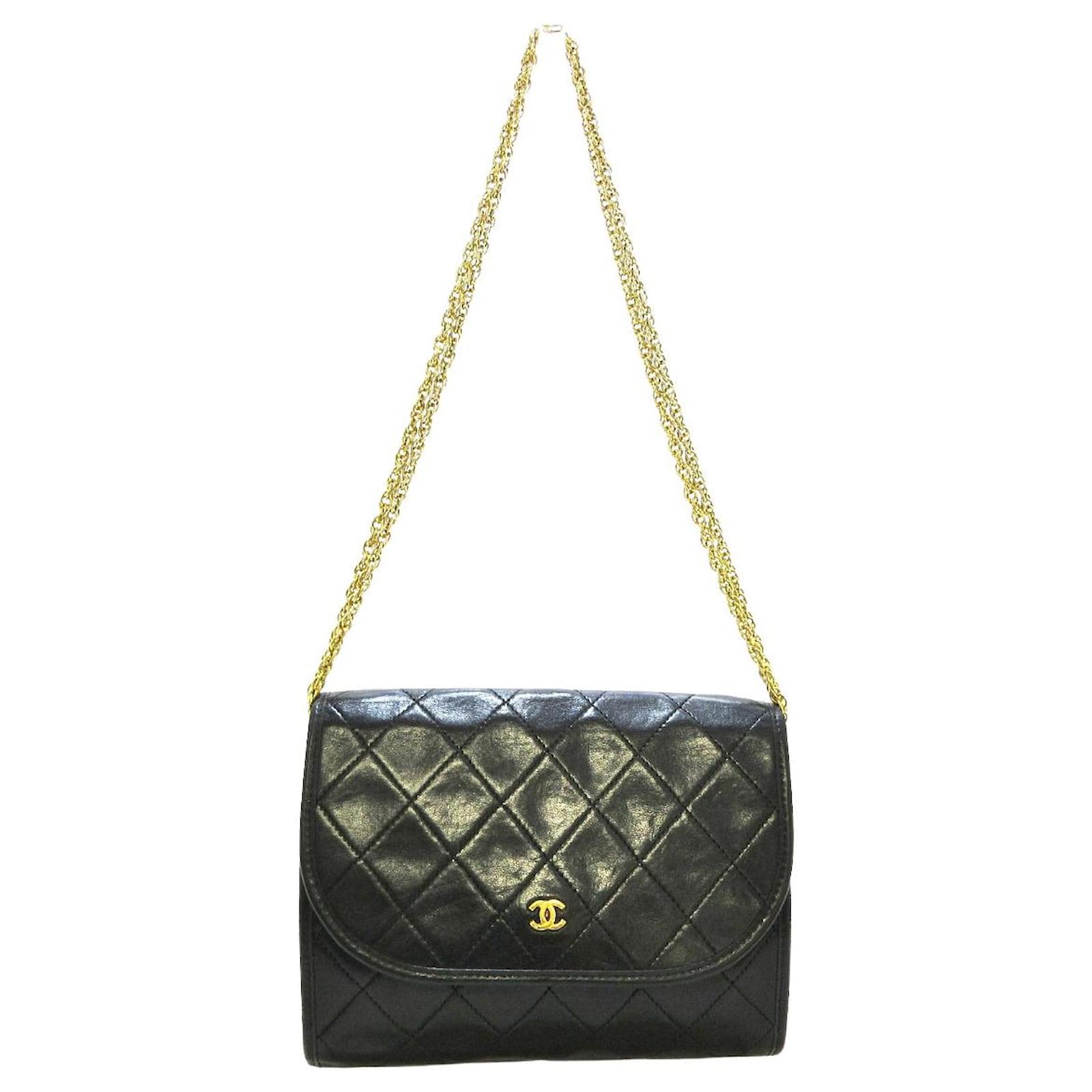 Chanel Matrasse Black Leather ref.448835 - Joli Closet