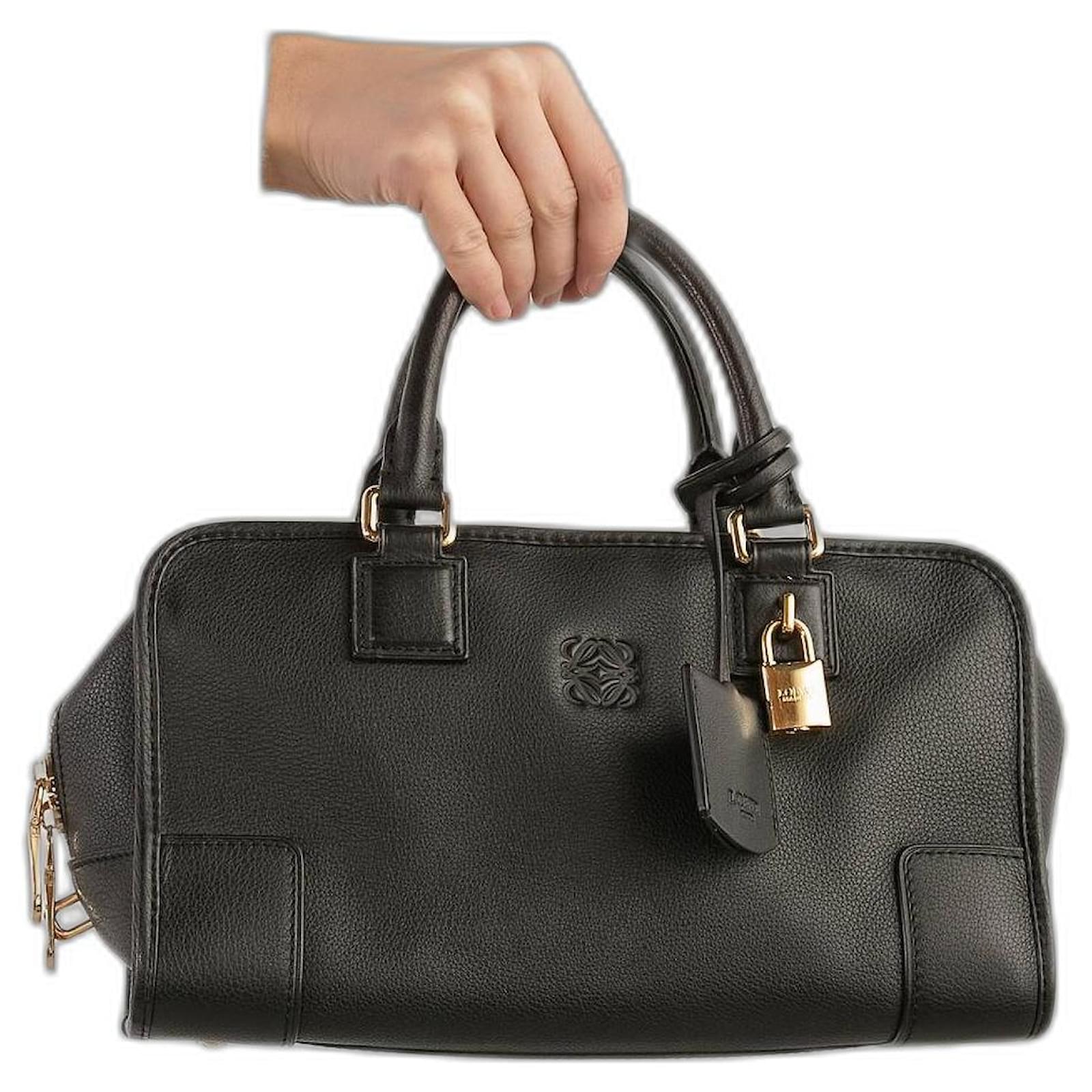 Loewe bag Black ref.451811 - Joli Closet